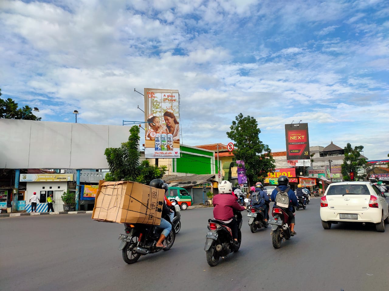 Multi Adhi Perkasa - Bunderan Suci Garut